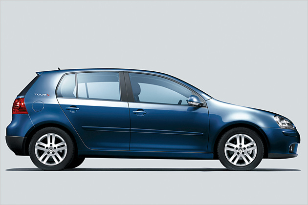 VW Golf 5 Tour Edition auf Doppel WOBber